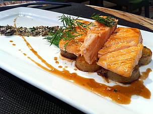 First sustainable seafood menu in the western-style dining scene | WWF ...